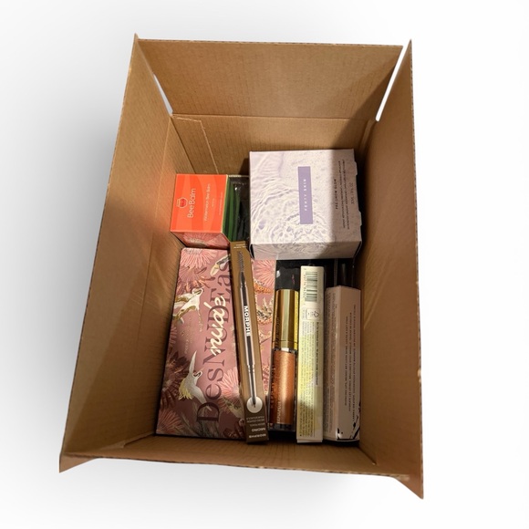 Fenty Beauty | Makeup | Makeup Box Bundle Retail 5 | Poshmark